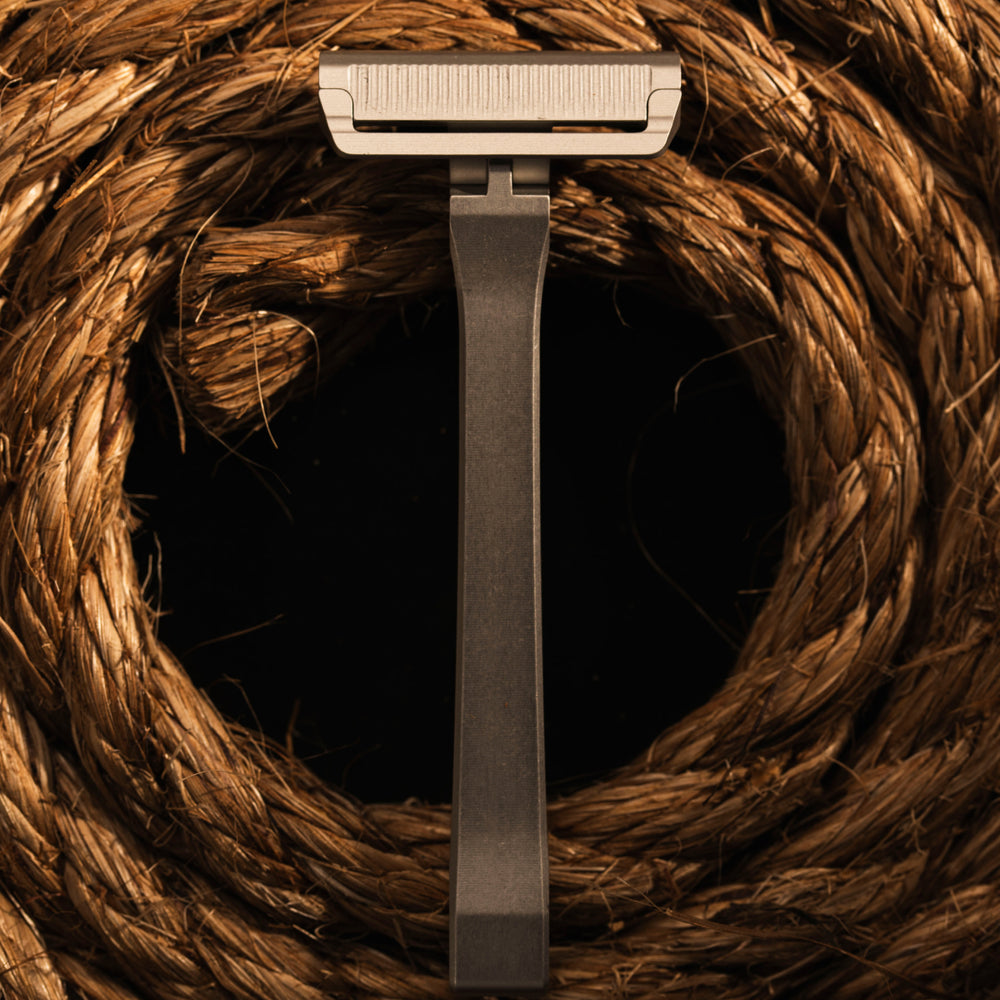 Benchmark Single Blade Razor | Proof